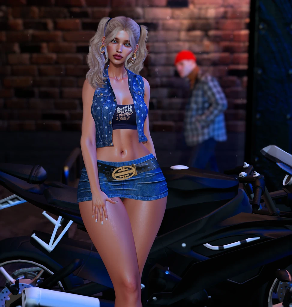 Char Lit (CharlotteChisolm) (@char.lit)