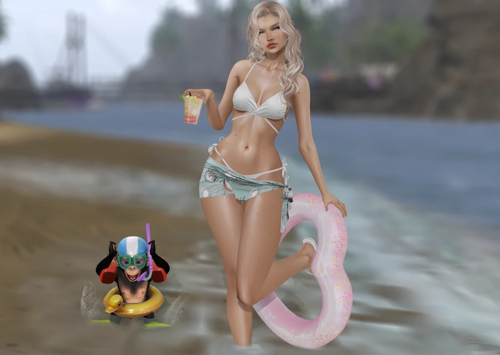 NaughtyKira (@naughtykira.resident)