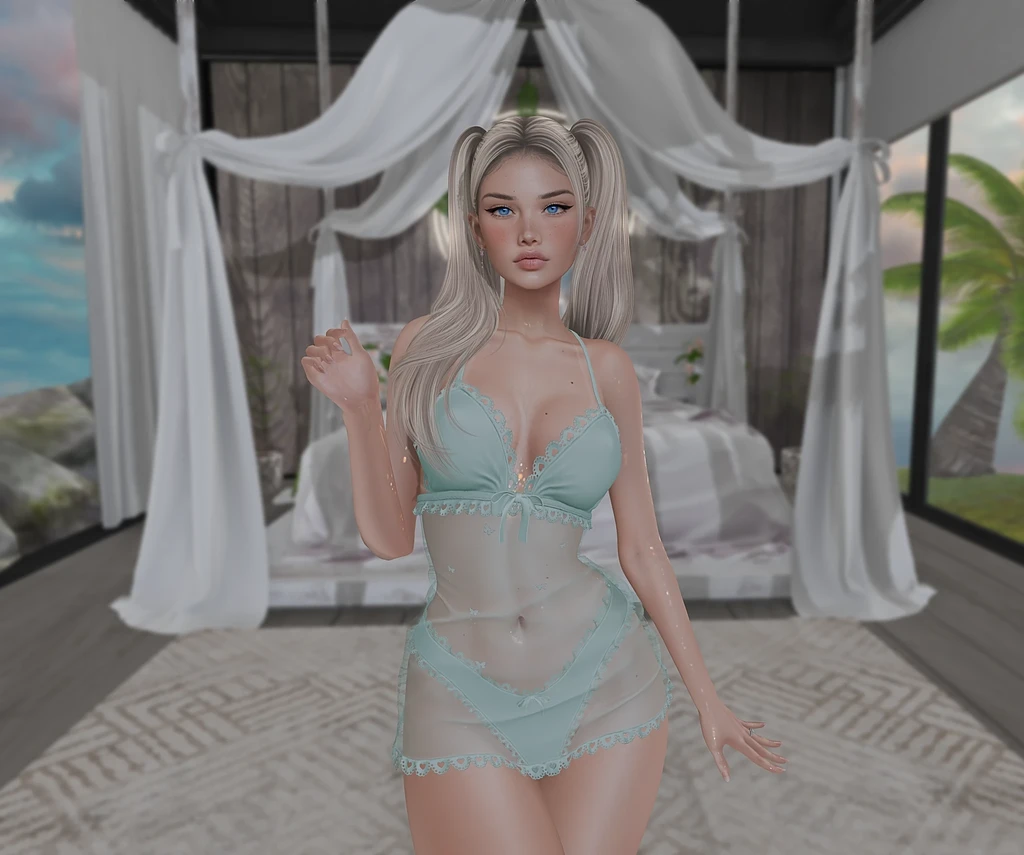 NaughtyKira (@naughtykira.resident)